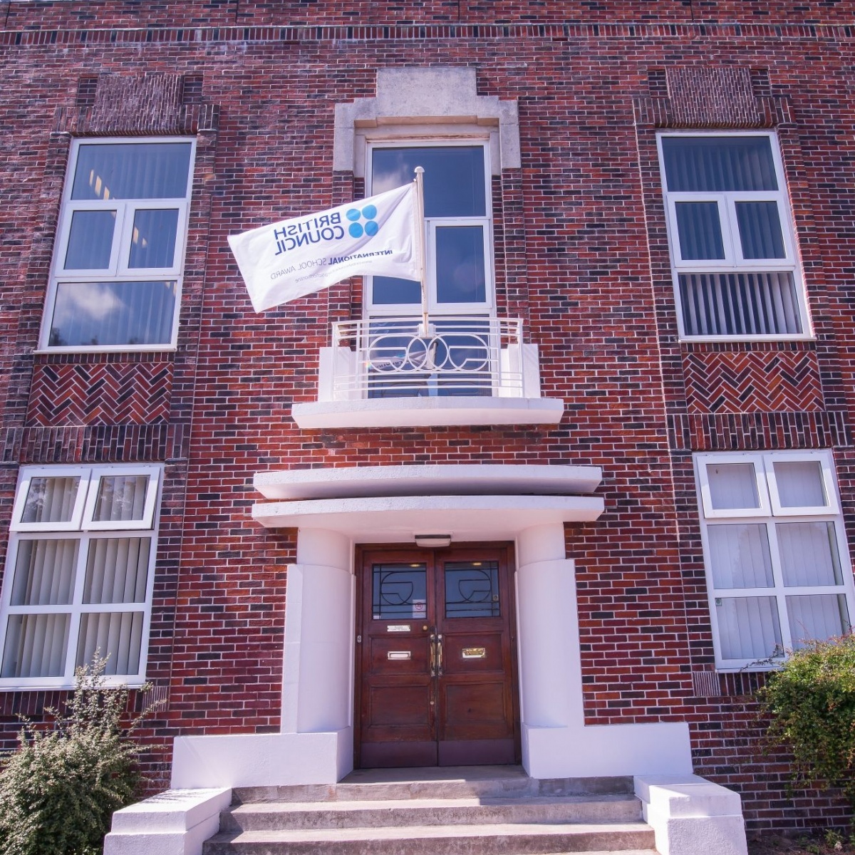 Devonport High School For Girls - DfE provisional school performance tables